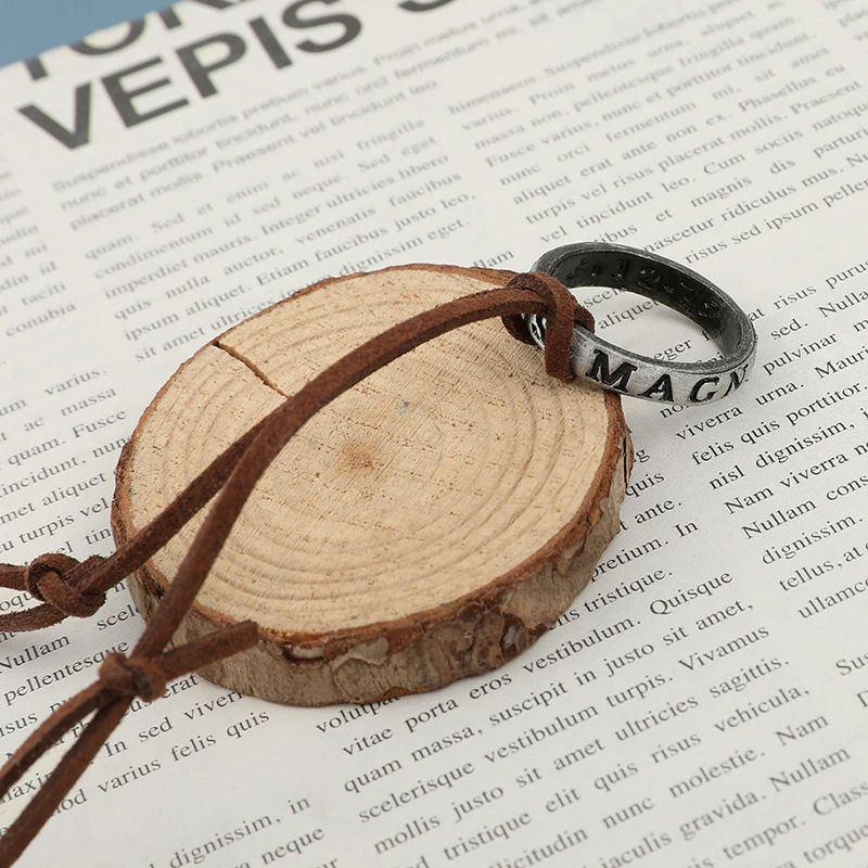 COLGANTE ANILLO UNCHARTED COLLAR VIKINGO DE NATHAN DRAKE