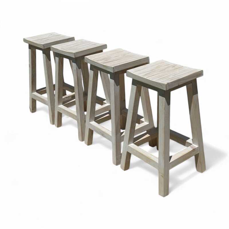 PACK 4 TABURETES DE MADERA TAIKKEE COLOR BLANCO ALBAYALDE