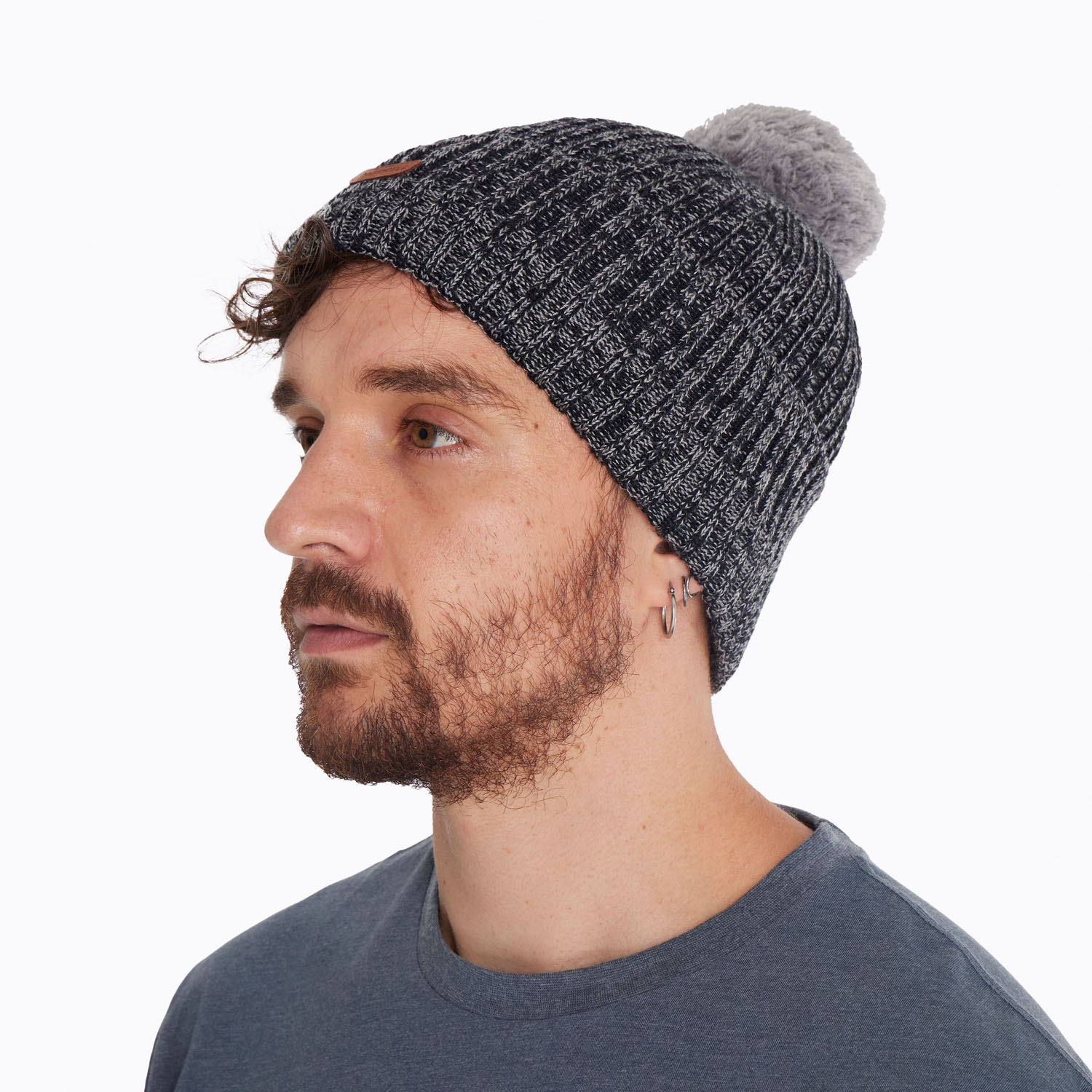 Ripley - GORRO MERRELL SHAGGY BEANIE NEGRO UNISEX