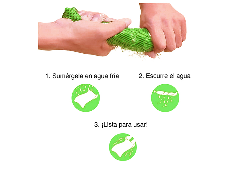 TOALLA REFRESCANTE CON BOTELLA DE PLÁSTICO VERDE