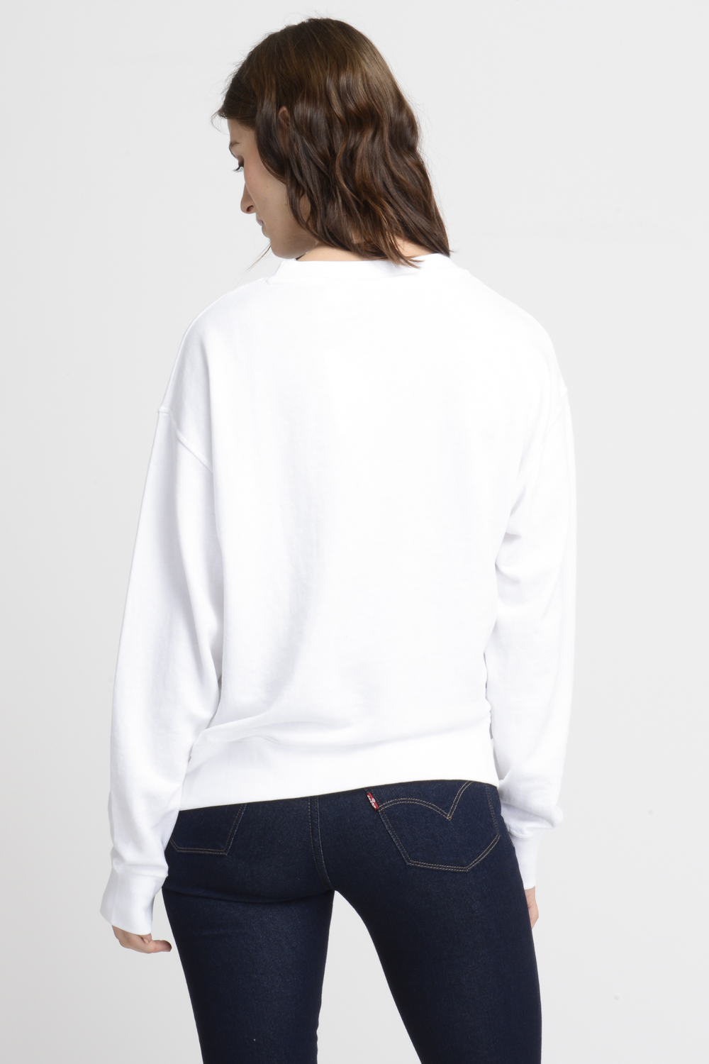 Ripley - POLERÓN MUJER REGULAR FIT LISO BLANCO LEVIS 18686-0046