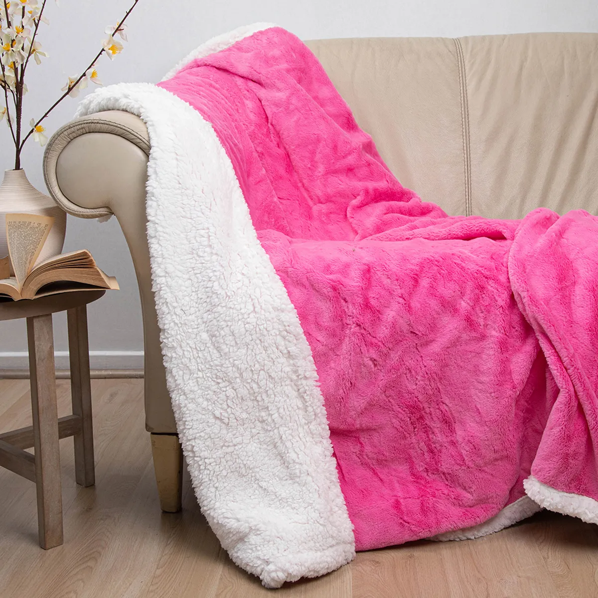 MANTA DORAL FLUFFY DELUXE FUCSIA