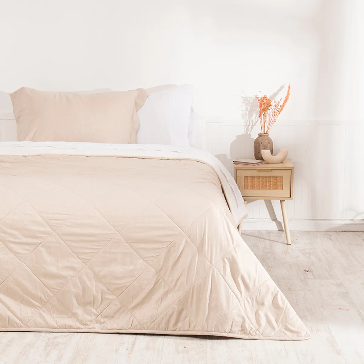 MASHINI - PLUMÓN MASHINI 1.5PL ARENA EMBOSS+SHERPA | Ofertitas