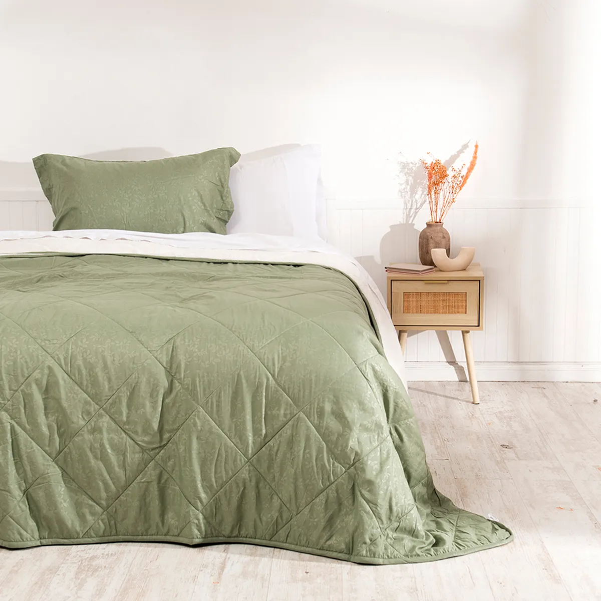 MASHINI - PLUMÓN MASHINI EMBOSS 1.5PL SHERPA VERDE | Ofertitas