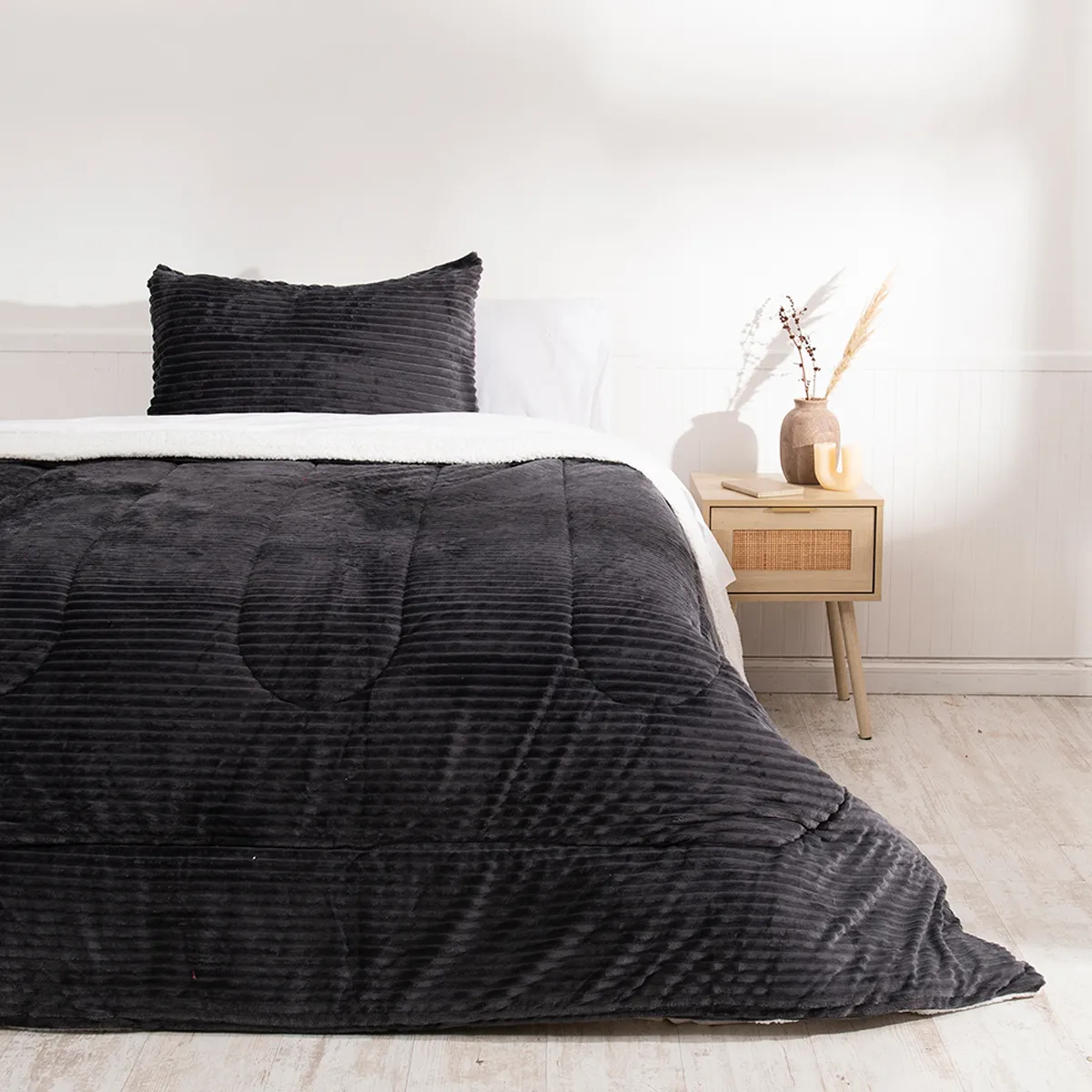 MASHINI - PLUMÓN MASHINI CORAL 1.5PL SHERPA MARENGO | Ofertitas