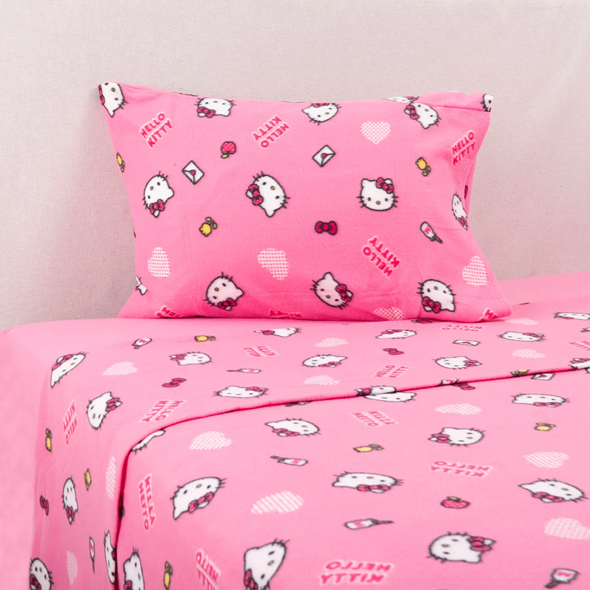 JUEGO DE SÁBANAS HELLO KITTY SANRIO 1.5PL POLAR